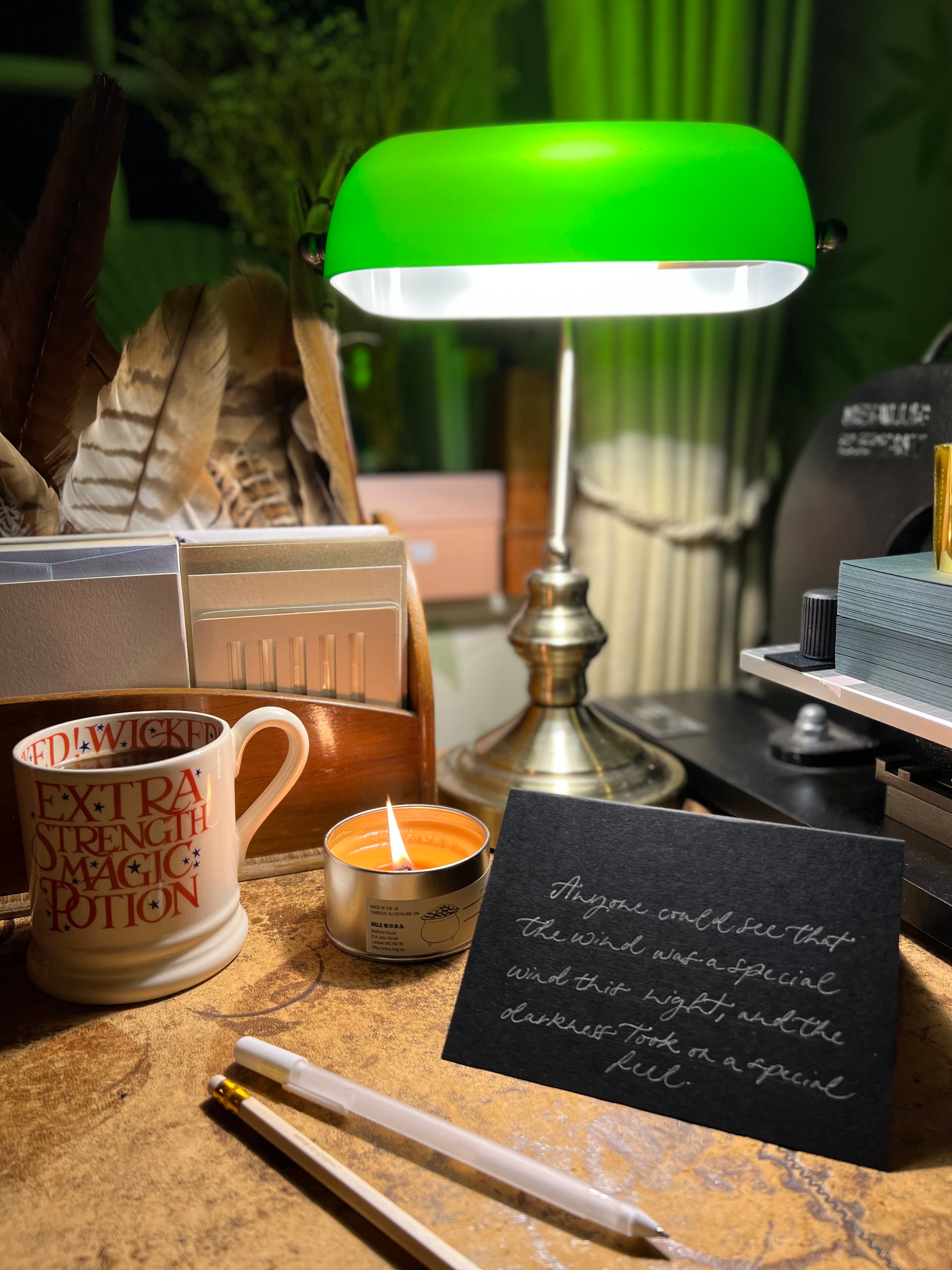 Stationery Addict - White Ink Ballpoint Pens – London Letters